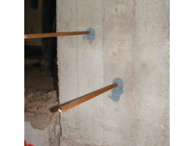Anchoring of steel bars in concrete
